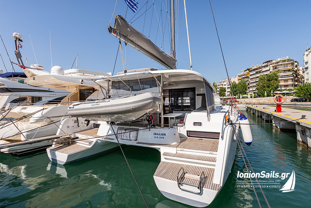 Lagoon 42 - Idalion - Saronic Sails